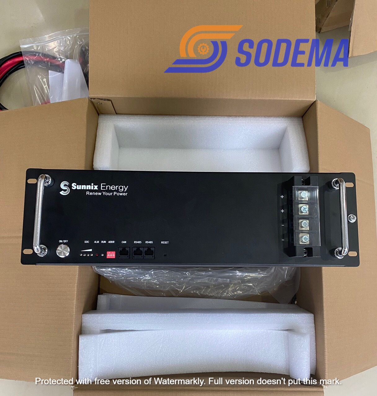 Pin lưu trữ điện mặt trời lithium Sunnix SNE-ES G5.0 – 48V 100AH